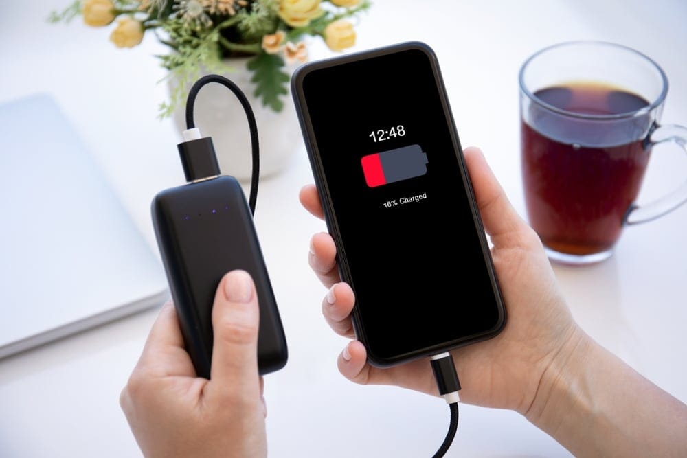 If Your Phone Gets Hot While Charging, Here's When To Worry
