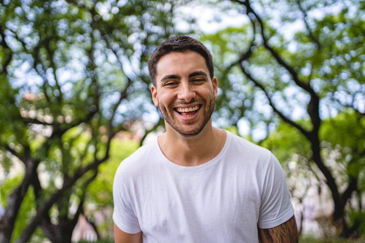 How To Boost A Man's Ego And Make Him Feel Good, According To A Guy