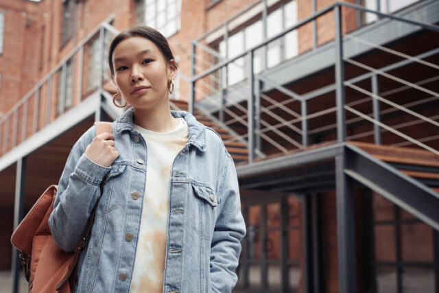 How To Be More Feminine: 32 Tips For Becoming More Ladylike